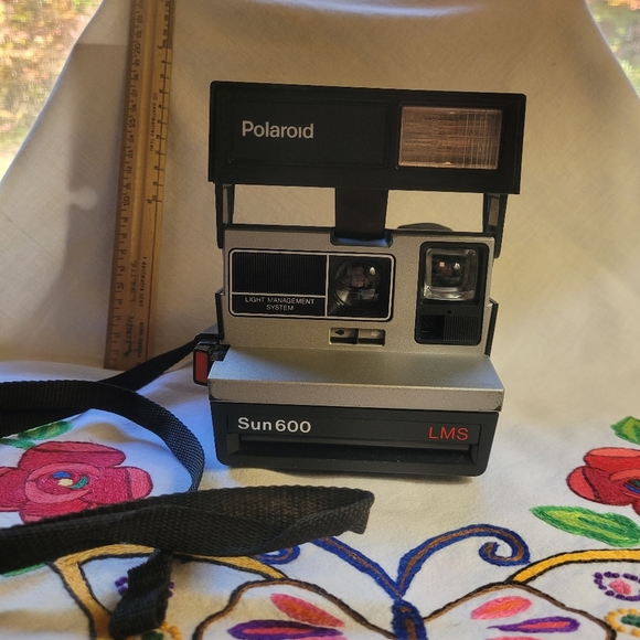 Polaroid | Other | 98s Working Polaroid Camera | Poshmark